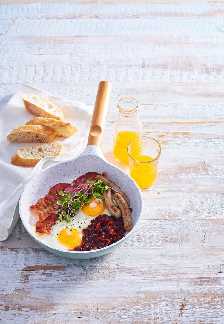 Anglické raňajky z jednej panvice | Varíme spolu - chutné a rýchle ...